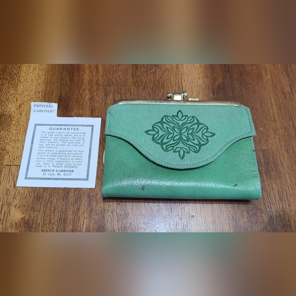 Princess Gardner Vintage Wallet - Gem